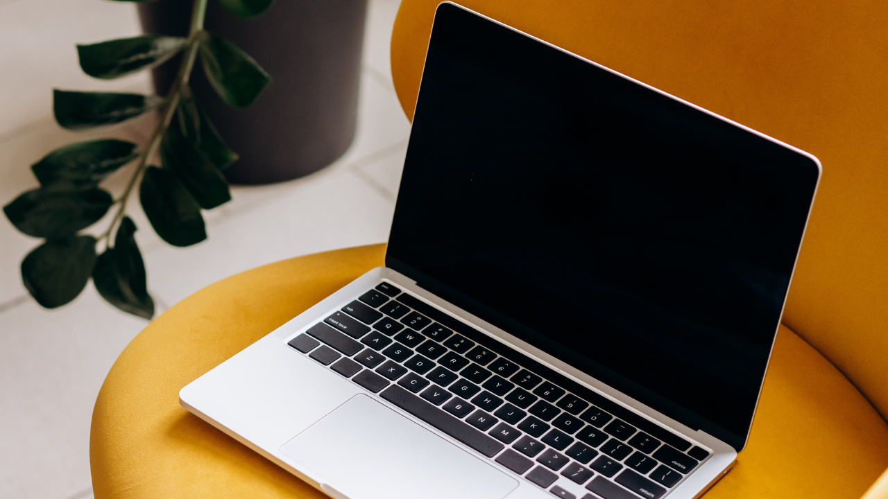 Check information on the internet: The ultimate guide